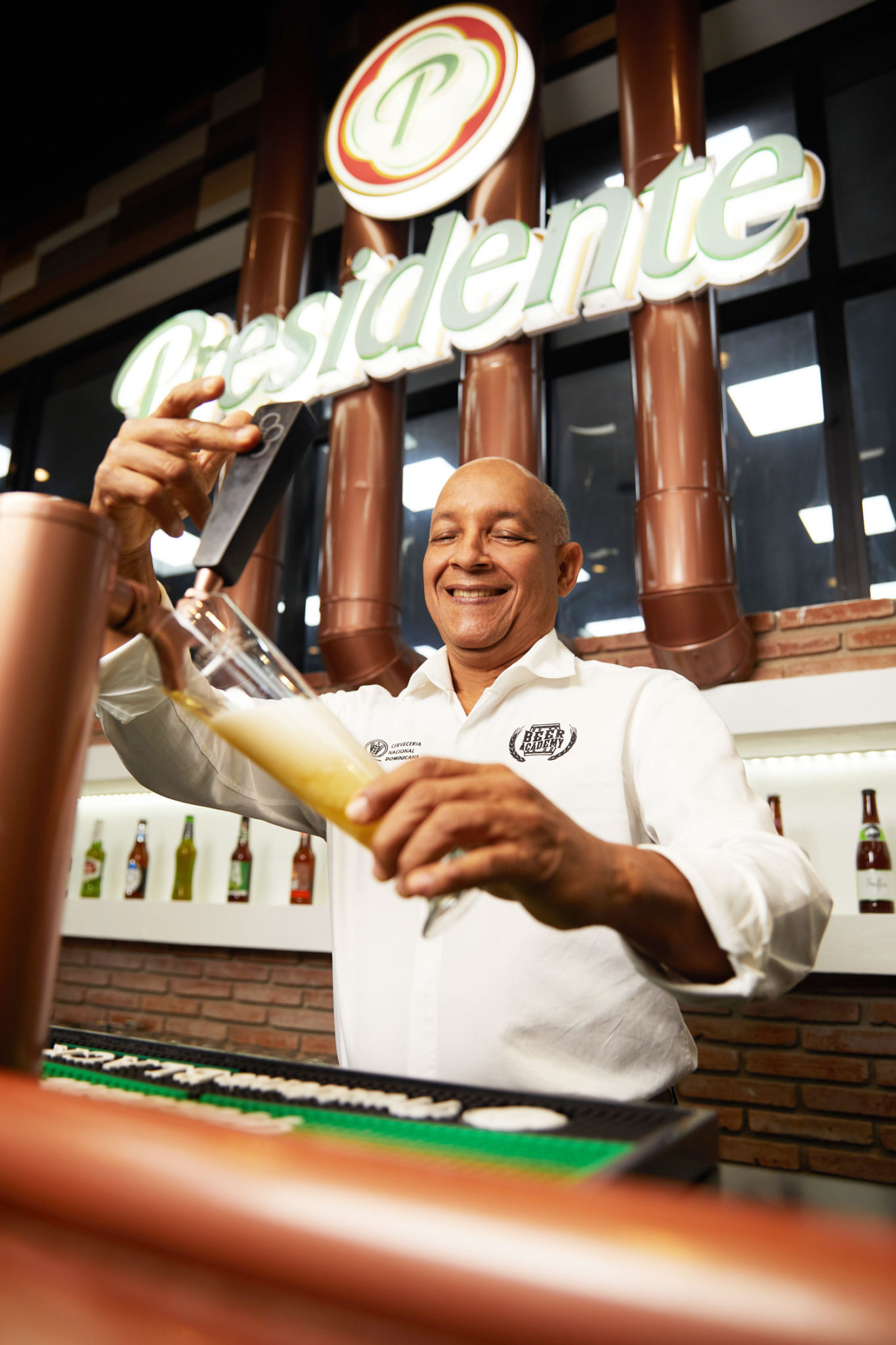 Presidente Golden Light es una cerveza filtrada en frío… ¿Qué significa ...